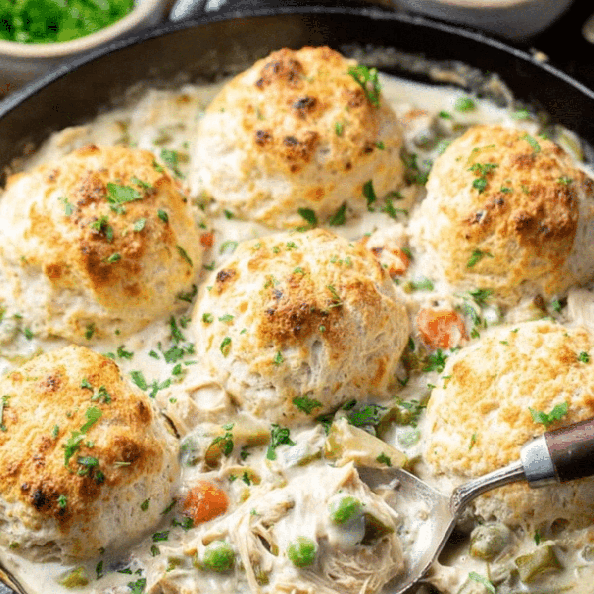 Country Chicken and Biscuits: A Comforting Family Favorite - What To Cook
