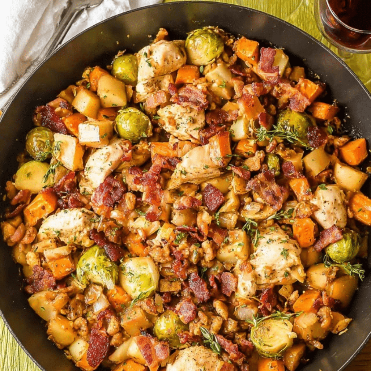 Harvest Chicken Skillet – A Cozy One-Pot Fall Dinner - What To Cook