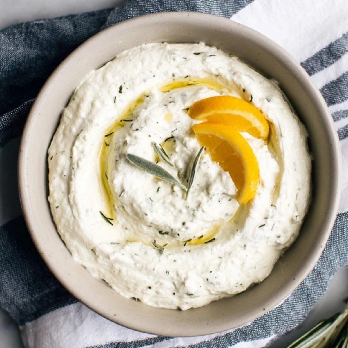 Whipped Ricotta Dip Recipe: A Creamy, Flavorful Snack for Any Occasion ...