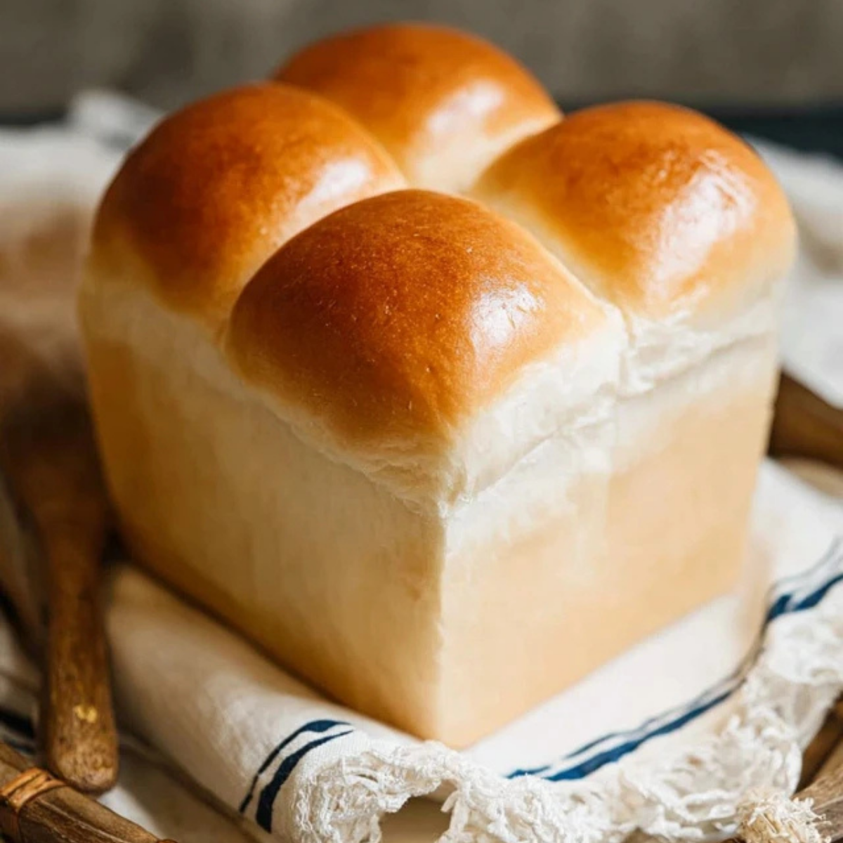 Shokupan: The Fluffy Japanese Milk Bread Recipe - What To Cook