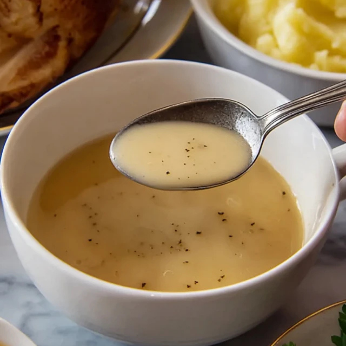 Perfect Turkey Gravy Recipe - What To Cook