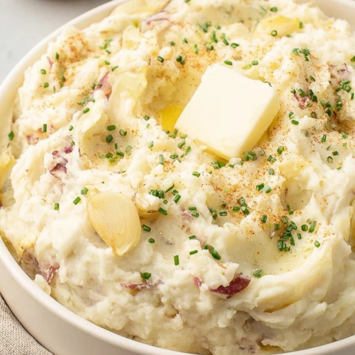 Roasted Garlic Mashed Potatoes Recipe - What To Cook