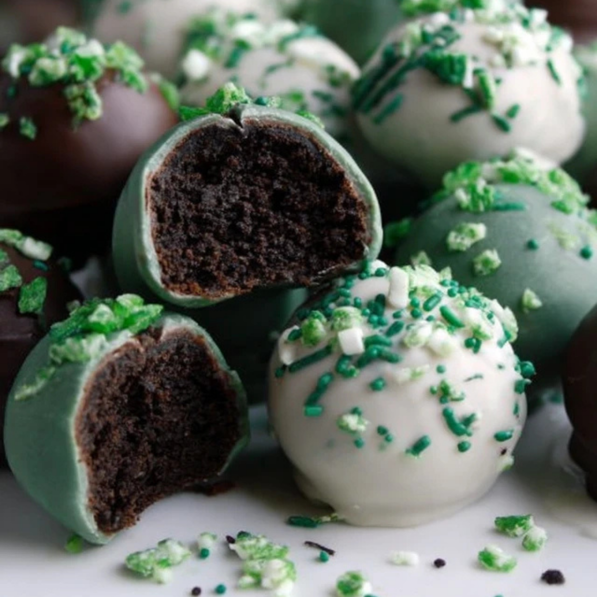 Mint Oreo Truffles: Easy No-Bake Treat for Any Occasion - What To Cook